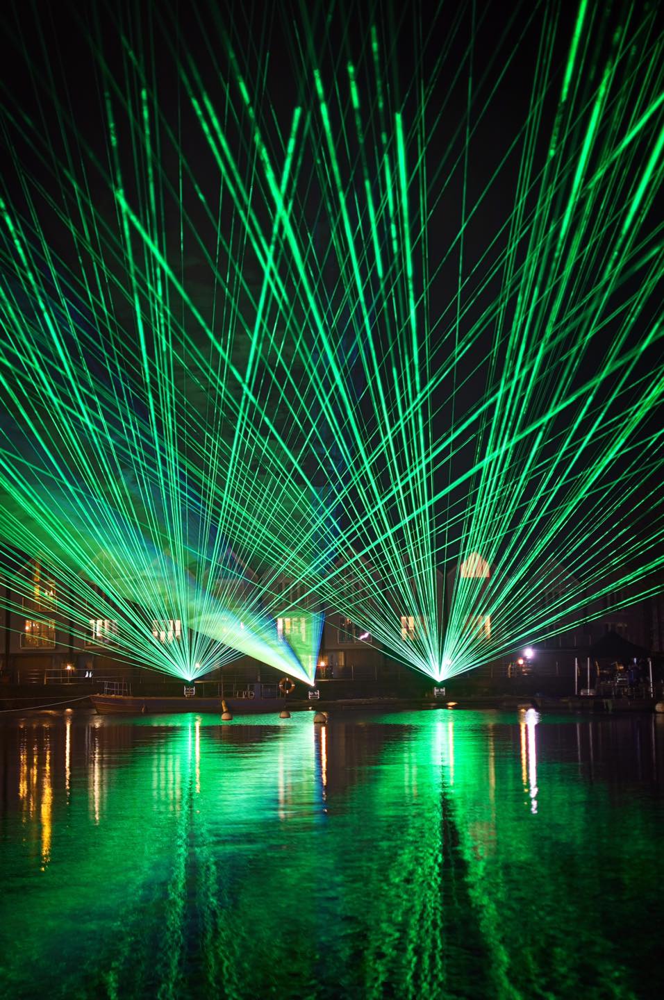 Firework Displays, Wedding Fireworks, Laser Shows, Fireworkstore